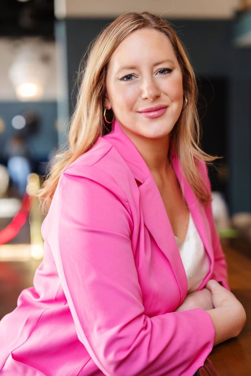 Vecteris productization coaches help you productize services.